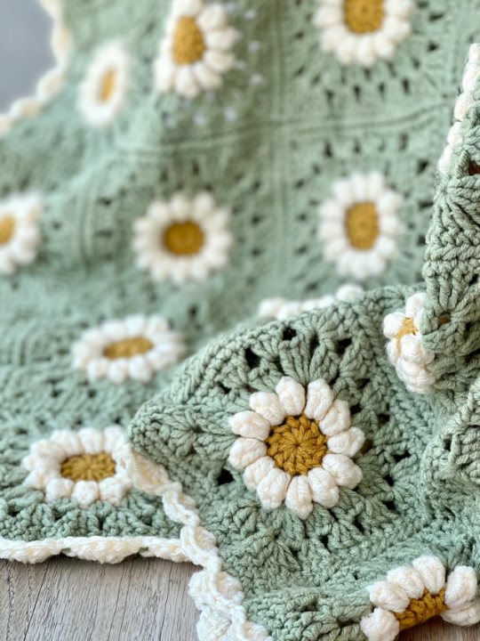 15 Gorgeous Crochet Flower Blanket Patterns - I Can Crochet That