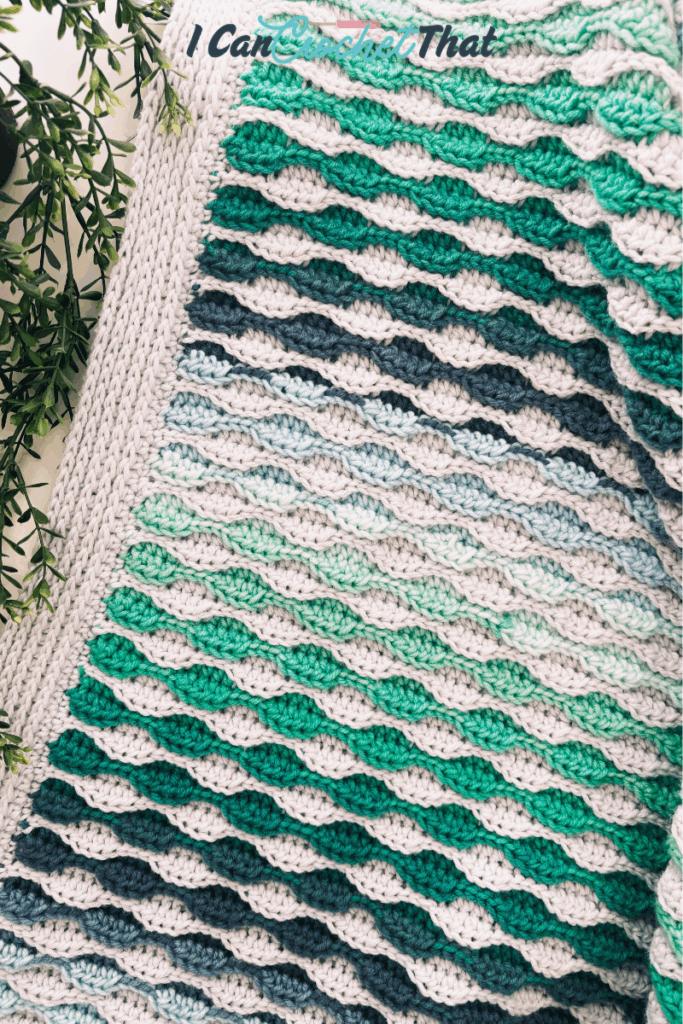 10 Stunning Two-Color Crochet Blanket Patterns - I Can Crochet That